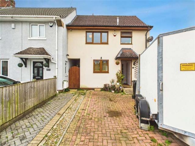 3 Bedroom Studio Flat