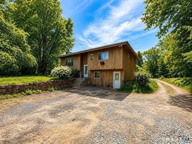 3 bedroom, Stafford CT 06076 105107171