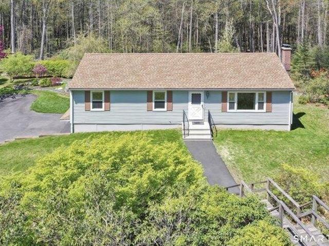 3 bedroom, Stafford CT 06076 102215351