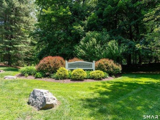 3 bedroom, Stamford CT 06902 104443803