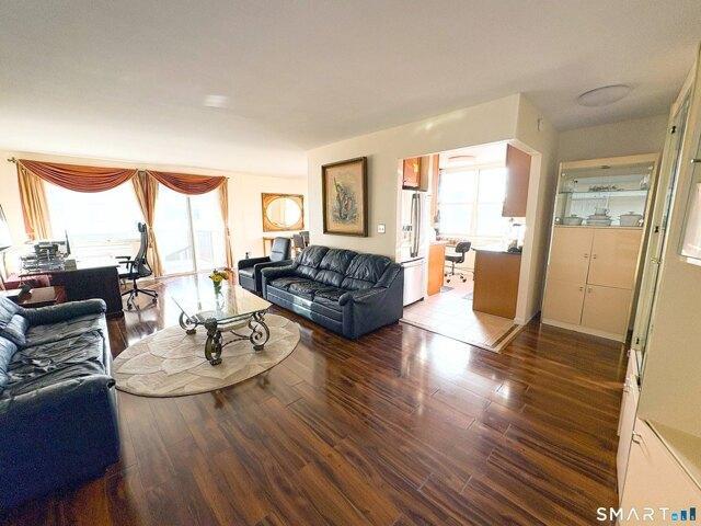 3 bedroom, Stamford CT 06902 102063518
