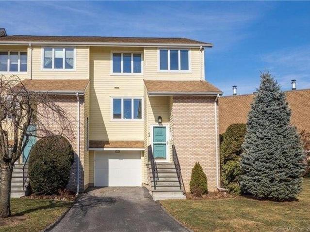 3 bedroom, Stamford CT 06902 102345201