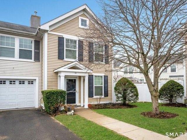 3 bedroom, Stamford CT 06902 102584655