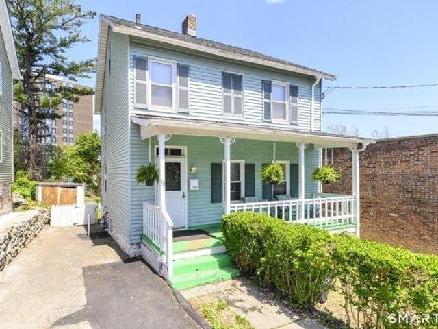 3 bedroom, Stamford CT 06902 102583954