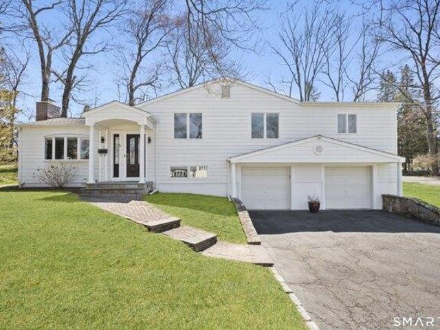 3 bedroom, Stamford CT 06902 LS102560456