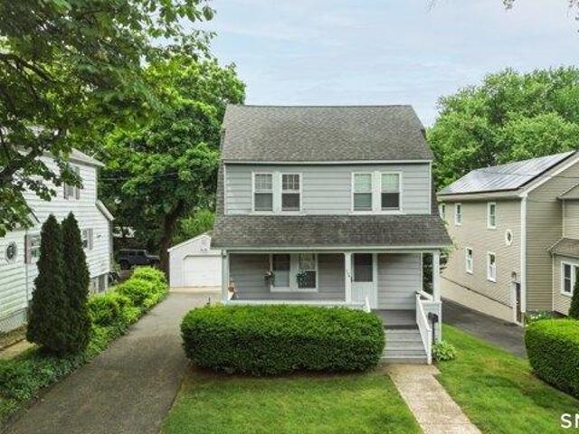 3 bedroom, Stamford CT 06905 104191246