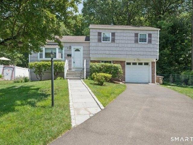 3 bedroom, Stamford CT 06905 104788626