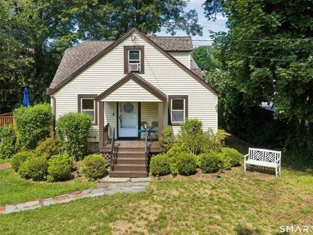 3 bedroom, Stamford CT 06905 105140186