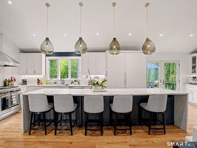 3 bedroom, Stamford CT 06905 102560774