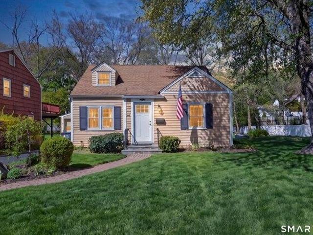 3 bedroom, Stamford CT 06905 LS102443373