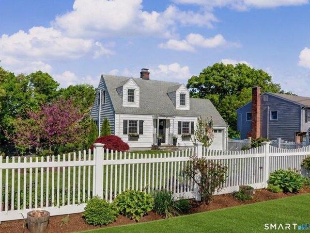 3 bedroom, Stamford CT 06907 102799209