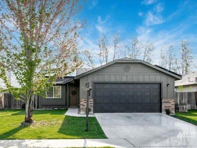 3 bedroom, Star ID 83669 90266475