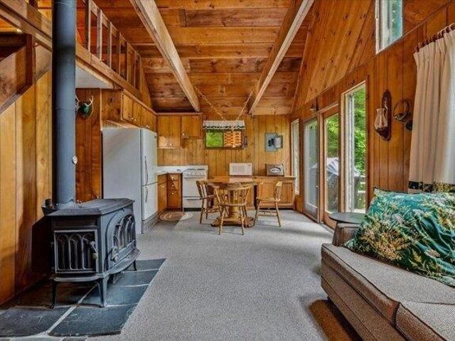 3 bedroom, Starksboro VT 05487 104478736