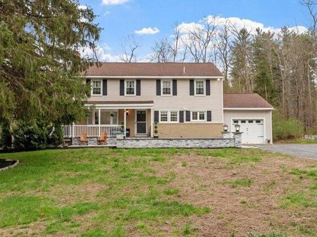 3 bedroom, Sterling MA 01564 102593646