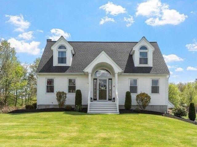 3 bedroom, Sterling MA 01564 102634920