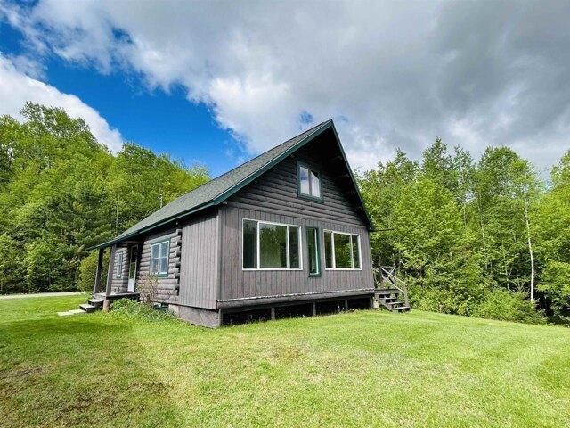 3 bedroom, Stewartstown NH 03576 105124156