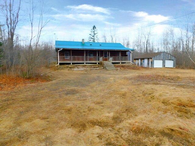 3 bedroom, Stetson ME 04488 104849377