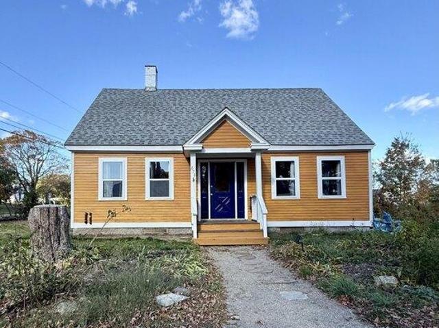 3 bedroom, Stockton Springs ME 04981 102279804