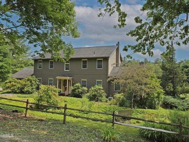 3 bedroom, Stockbridge MA 01262 104540404