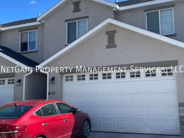 3 Bedroom Stonegate Townhome