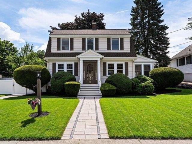 3 bedroom, Stoneham MA 02180 104762195