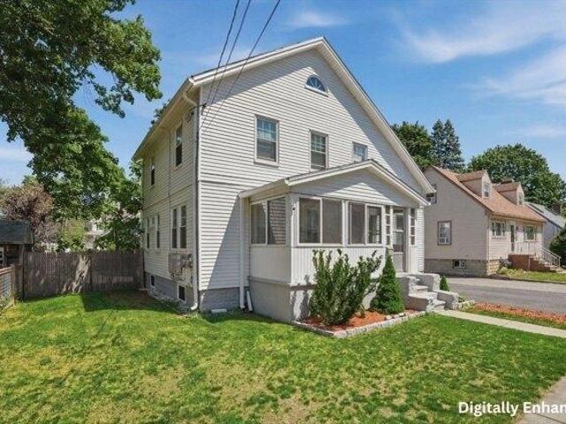 3 bedroom, Stoneham MA 02180 104791616