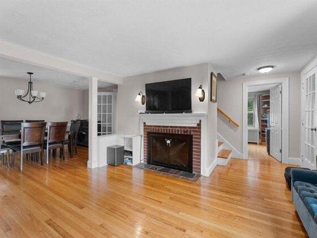 3 bedroom, Stoneham MA 02180 104807963