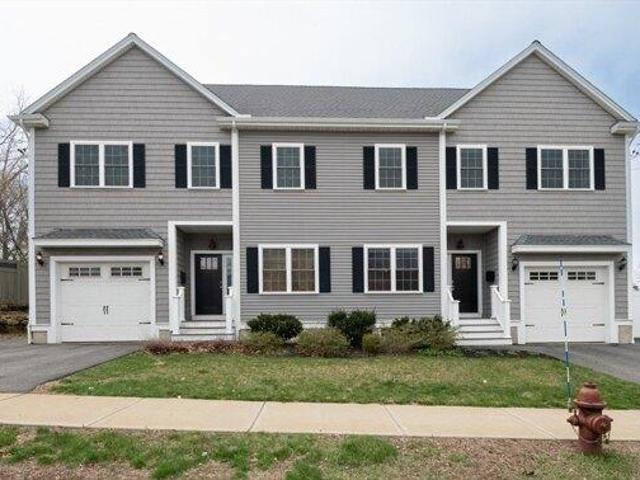 3 bedroom, Stoneham MA 02180 102762398