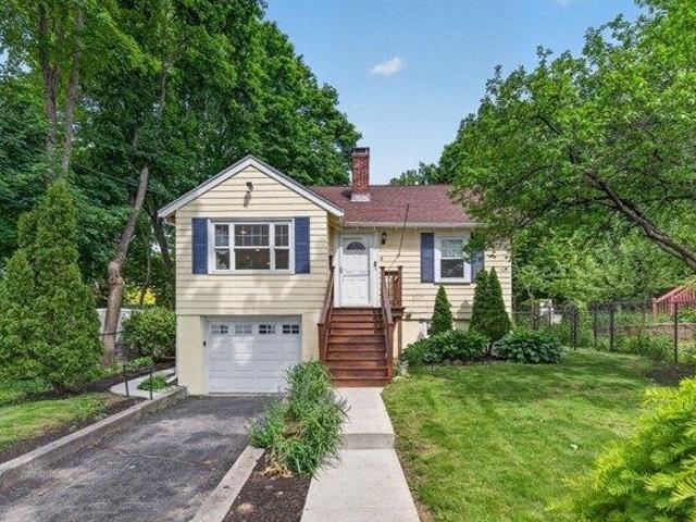 3 bedroom, Stoneham MA 02180 102960967