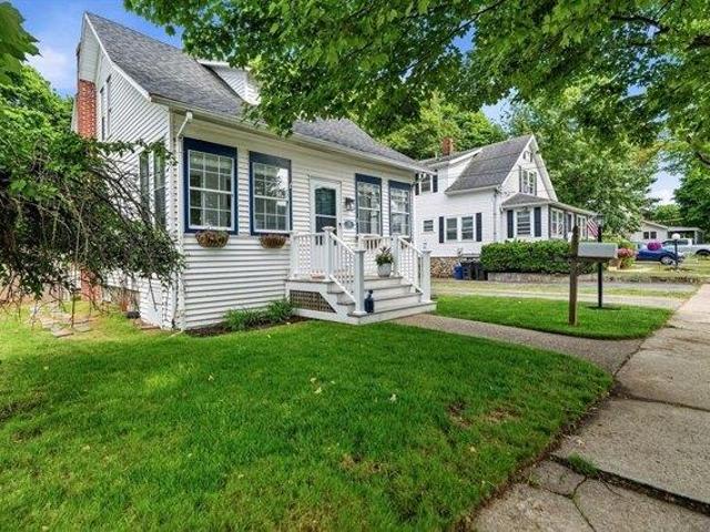 3 bedroom, Stoneham MA 02180 103888034