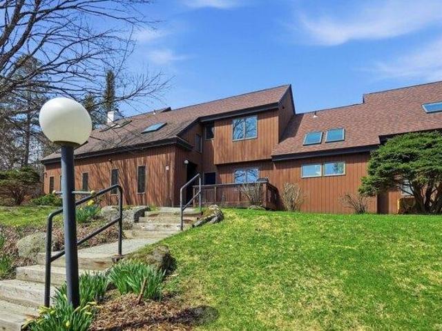 3 bedroom, Stowe VT 05672 104296093