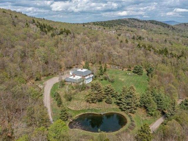 3 bedroom, Stowe VT 05672 104512901