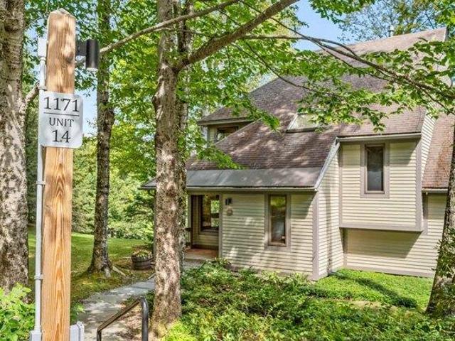 3 bedroom, Stowe VT 05672 LS102444469