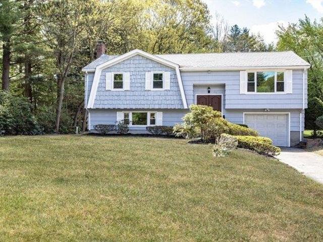 3 bedroom, Stoughton MA 02072 LS102761808