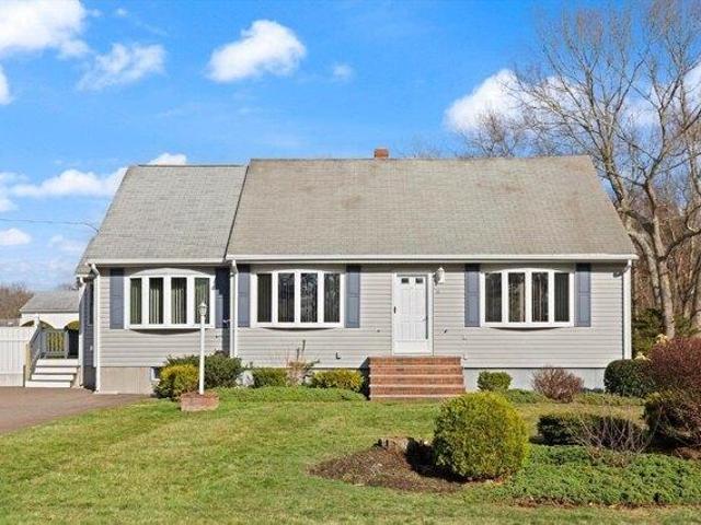 3 bedroom, Stoughton MA 02072 102256063