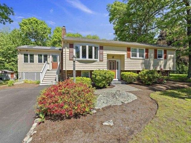 3 bedroom, Stoughton MA 02072 104609352