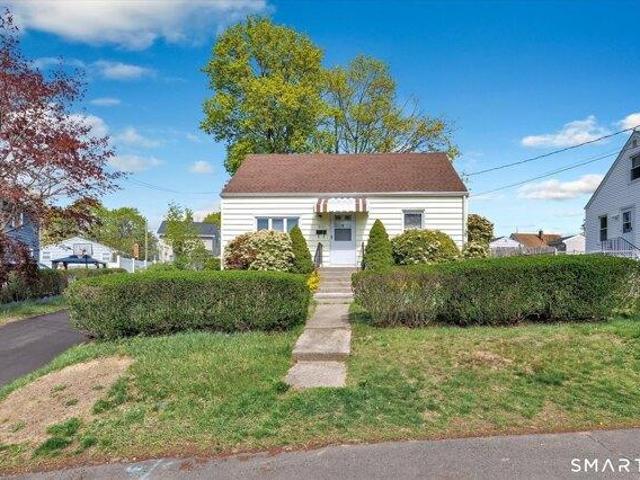 3 bedroom, Stratford CT 06614 102477971