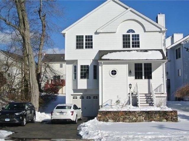 3 bedroom, Stratford CT 06614 102801658