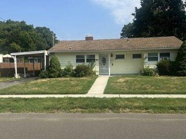 3 bedroom, Stratford CT 06614 104116496