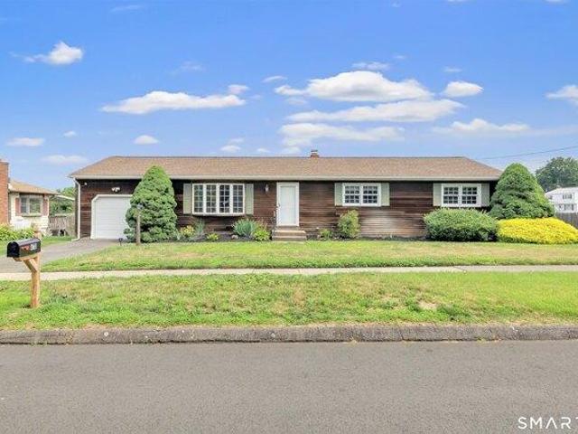 3 bedroom, Stratford CT 06614 104790888