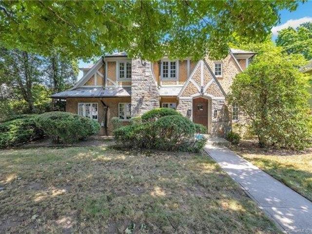 3 bedroom, Stratford CT 06615 104566750