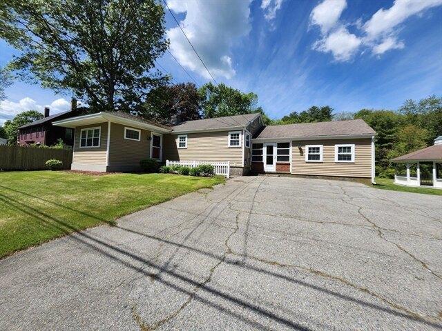 3 bedroom, Sutton MA 01590 LS102475976