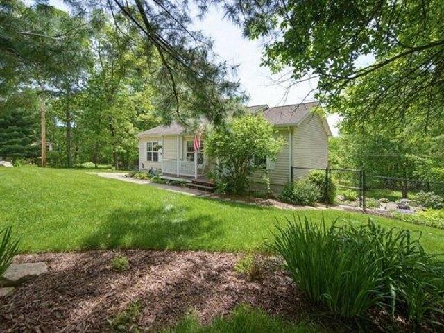 3 bedroom, Sutton MA 01590 103443372