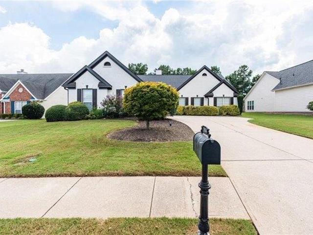 3 bedroom, Suwanee GA 30024 104900022