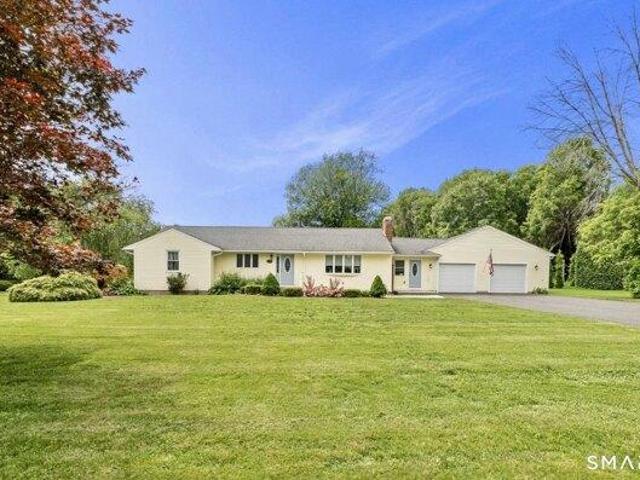 3 bedroom, Suffield CT 06078 LS103101278