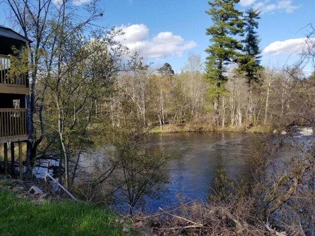 3 bedroom, Sumner ME 04292 102761681