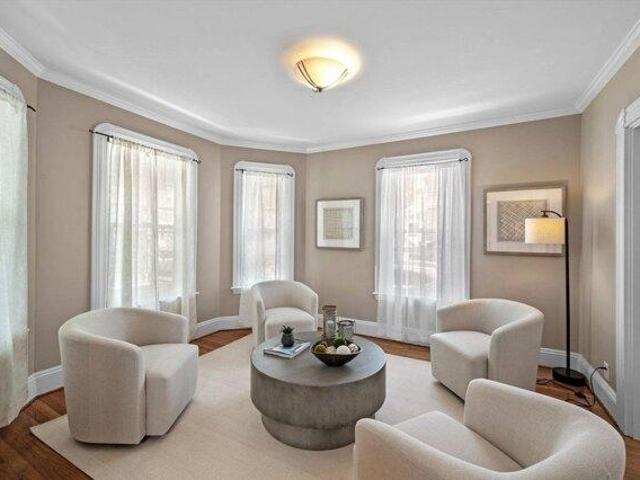 3 bedroom, Swampscott MA 01907 LS102823005
