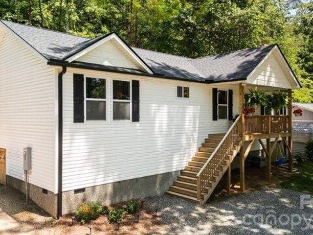 3 bedroom, Swannanoa NC 28778 104899302