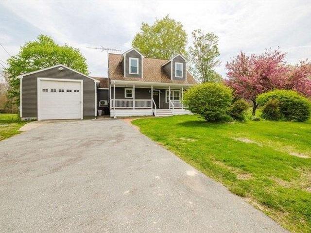 3 bedroom, Swansea MA 02777 102446054