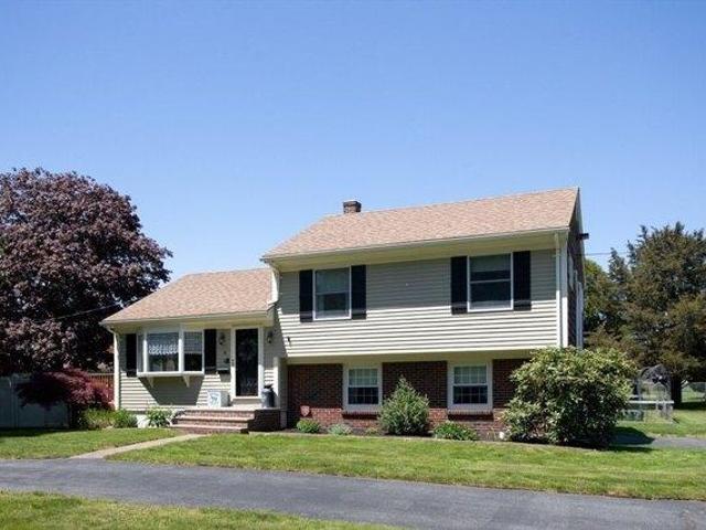 3 bedroom, Swansea MA 02777 103495738